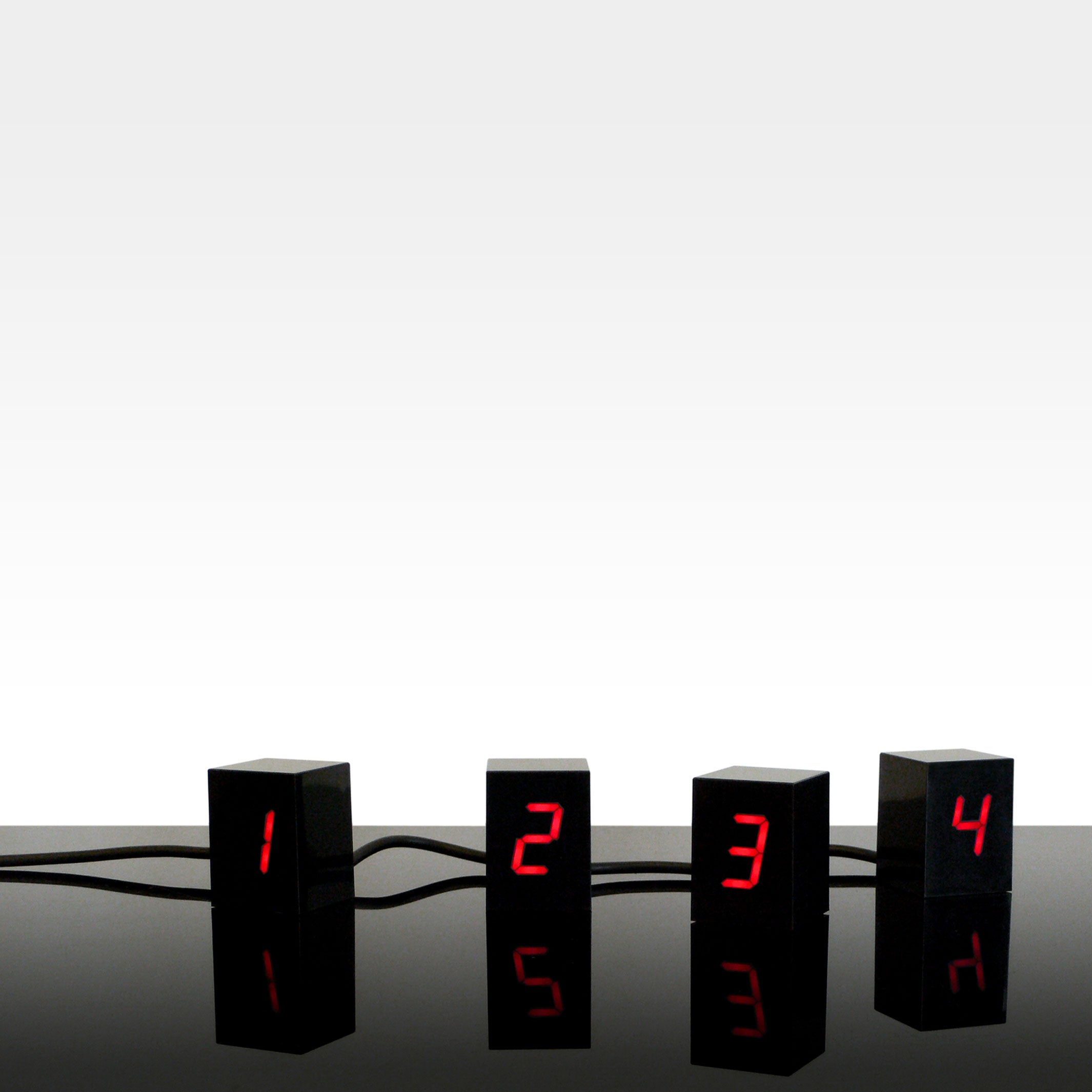 Jonas Damon's LED Alarm Clock – BLICKFANG Designshop