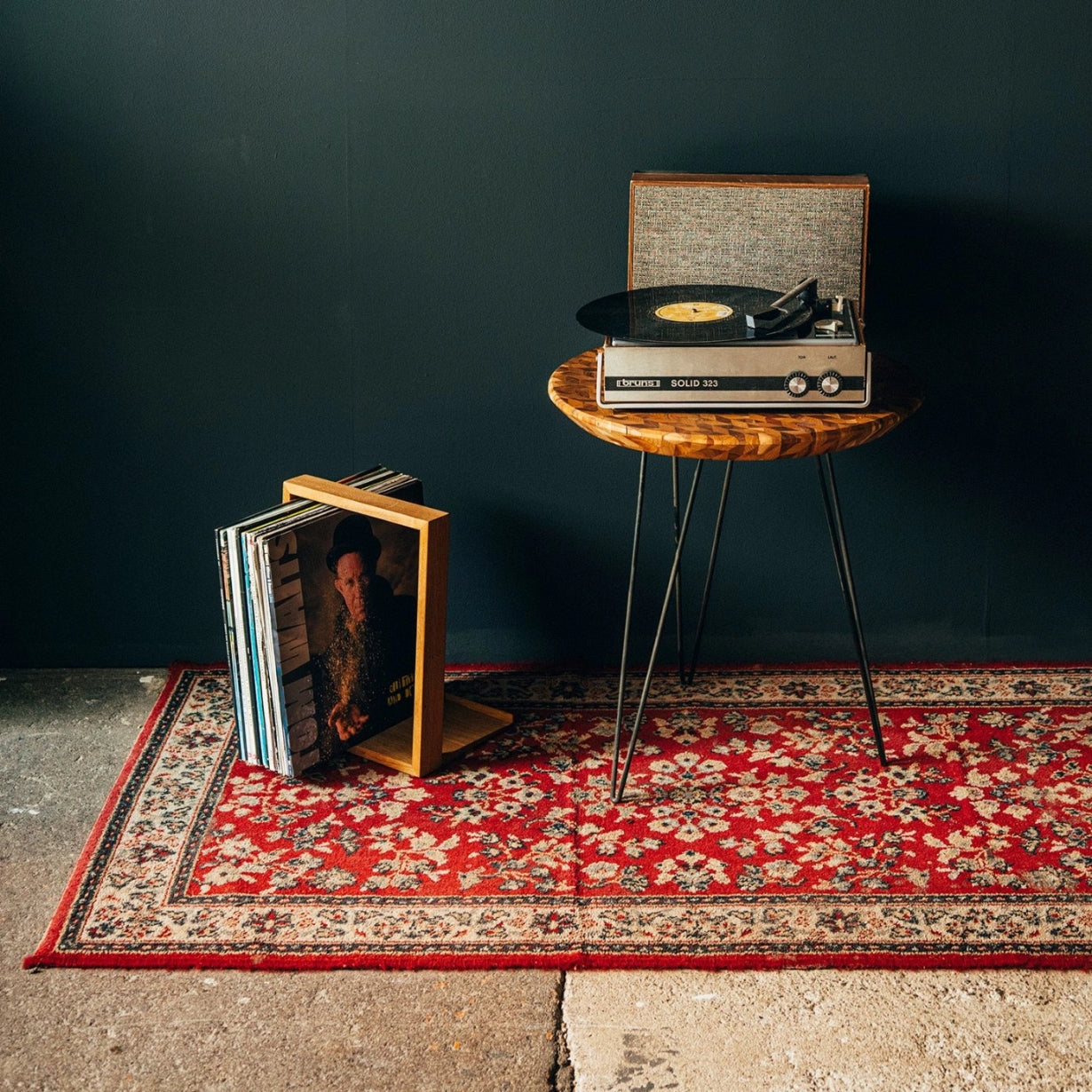 REGAL B-SEITE - Plattenständer für 50 LPs | das kleine b – BLICKFANG Designshop